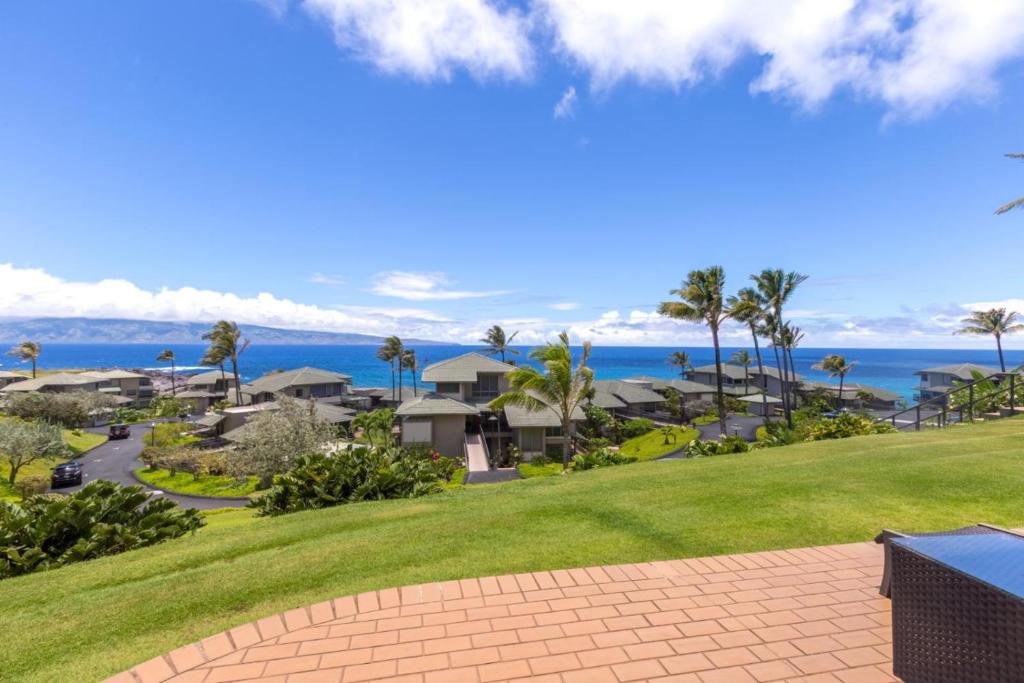 KBM Resorts Spacious Ocean View 4-Bedroom Kapalua Bay Villas Collection ...