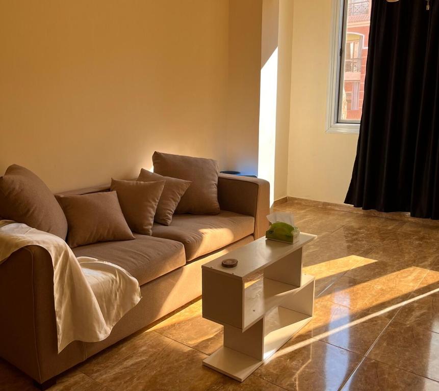 Comfortable Room in Sheikh Zayed, Sheikh Zayed (prezzi aggiornati per ...