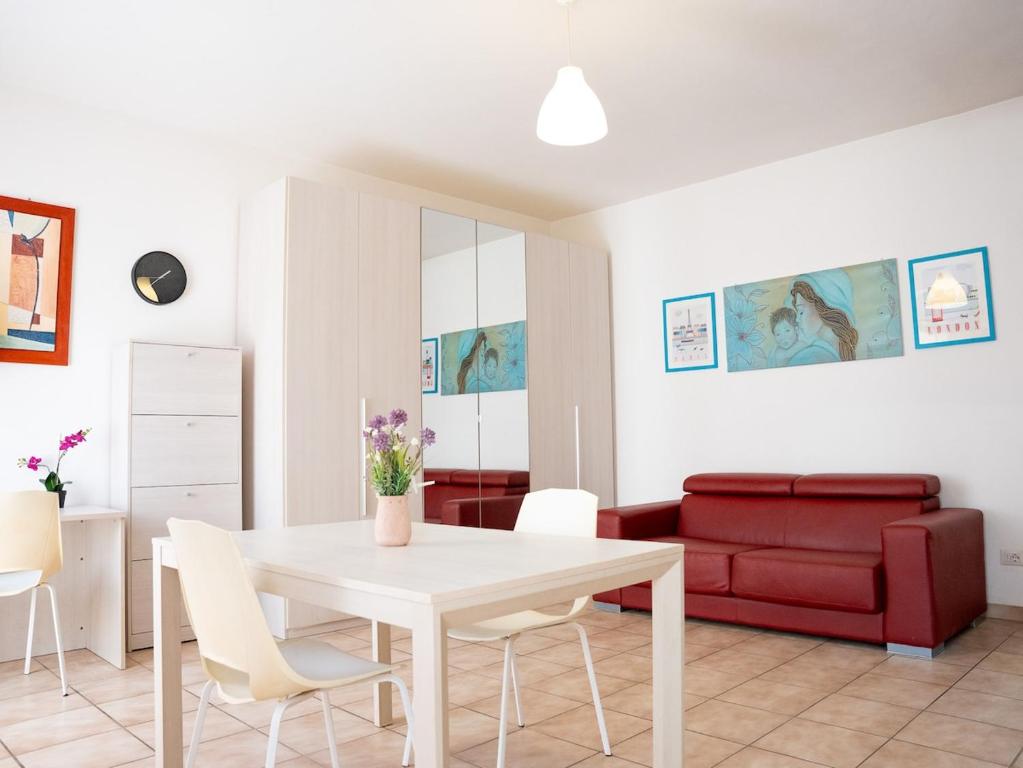 Furio Camillo, Roma Centro, Rim (nove cijene za 2025.)