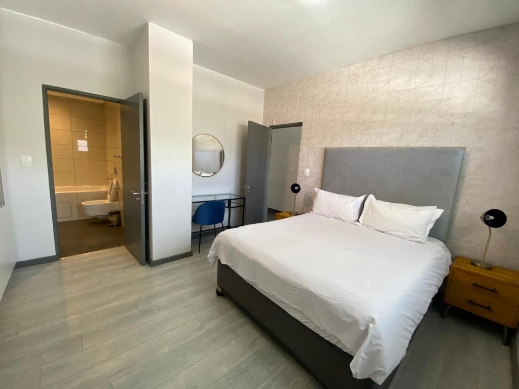 Atholl gate, Johannesburg (updated prices 2026)