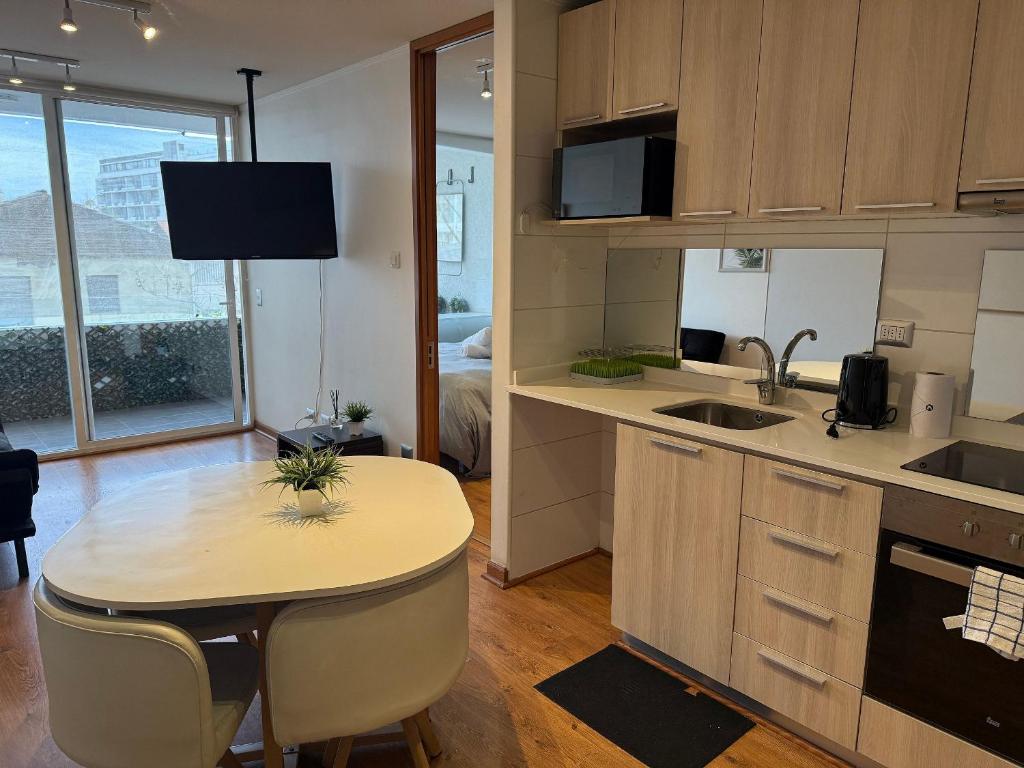 Moderno depto a pasos de Stadio Italiano（サンティアゴ）：（最新料金：2026年）