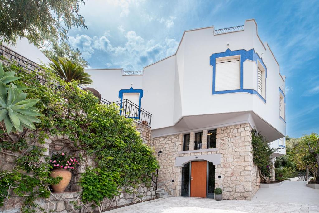 Villa Sofia, Eleganza a 2 Minuti dal Mare e dal Centro, Capo dʼOrlando ...