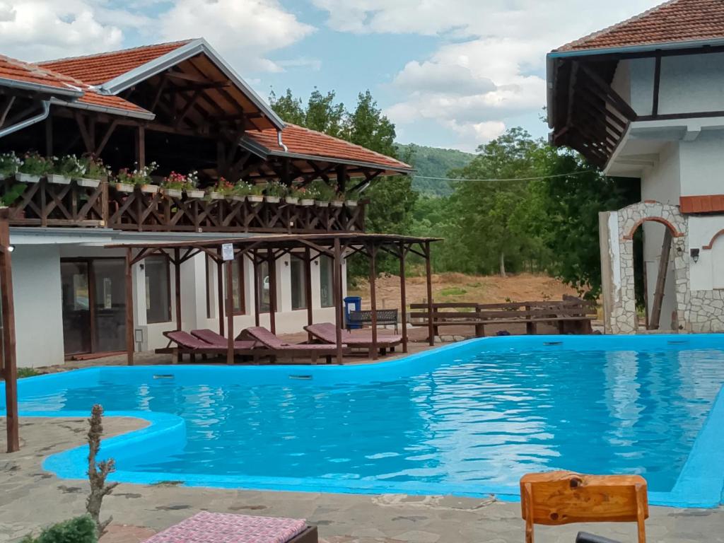 Etno selo Srna, Kalna (ενημερωμένες τιμές για το 2025)