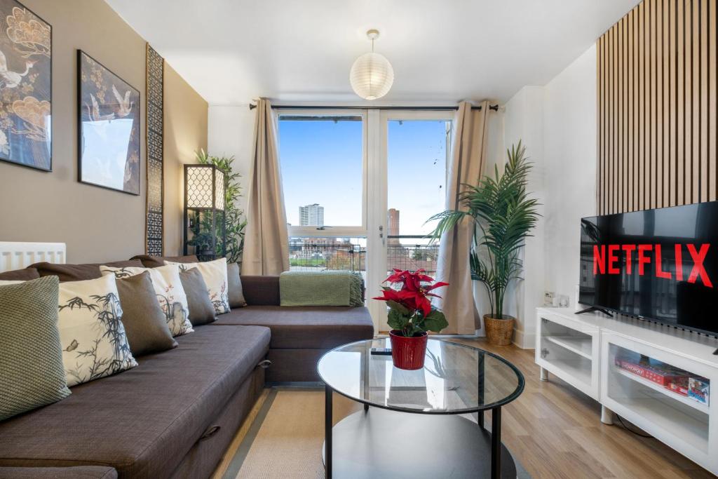 Asian Suite 15 Nights Stay with Balcony, Netflix and City View ...
