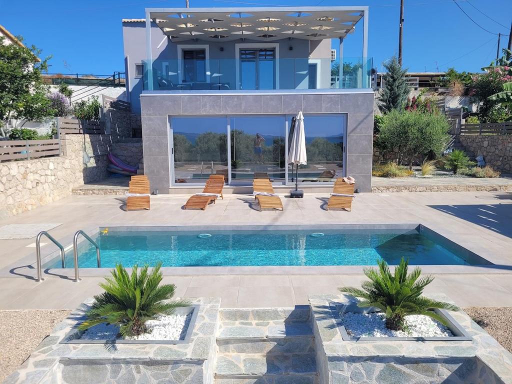 Villa Aurora amazing seaview to Lefkada - Meganisi, Plagiá (bijgewerkte ...