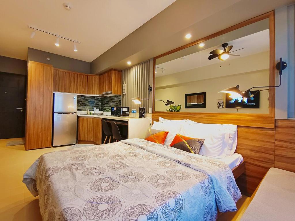 2214T3 Avida Riala IT Park 355Mbps Wi-Fi Queen Bed, Cebu City ...