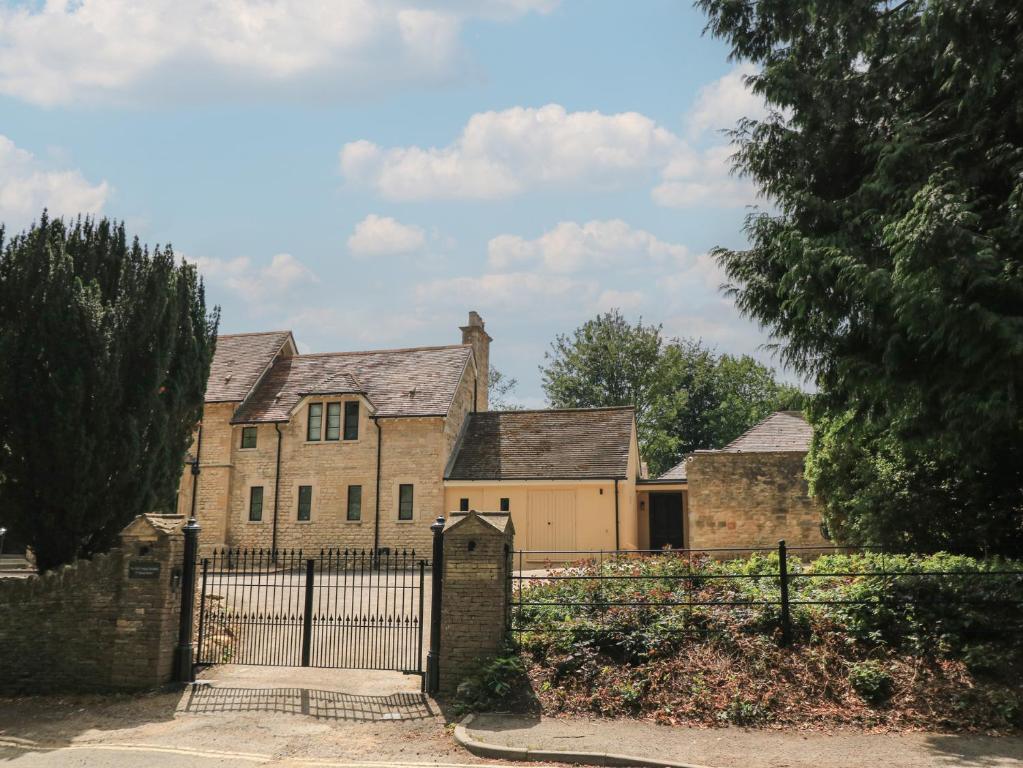 Old Cottage Hospital Annexe, Burford की (2026 के लिए अपडेट हुई कीमत)