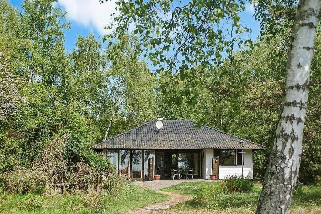 1575-Aakirkeby-Poseregardsvejen-45, Vester Sømarken (обновени цени за ...
