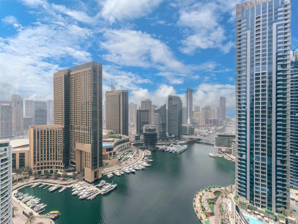 Continental Tower Luxury 2BR Dubai Marina Views, Dubai (2025. aasta ...