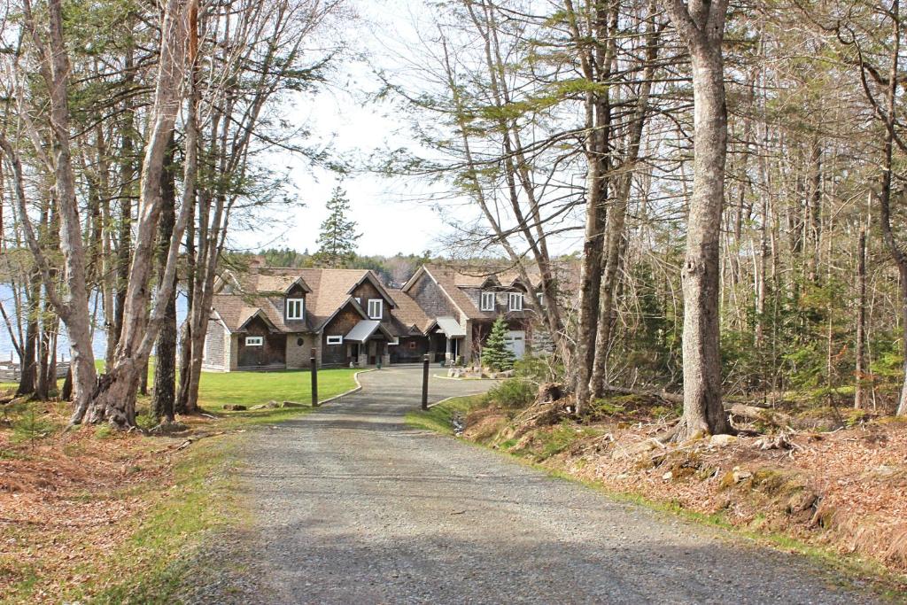 Zen Lakeside Getaway Nova Scotia - Sunset Suite, Digby (aktualizované ...