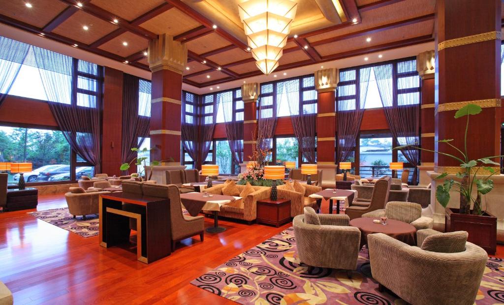 Howard Johnson Conference Resort Chengdu, Dujiangyan (updated prices 2025)