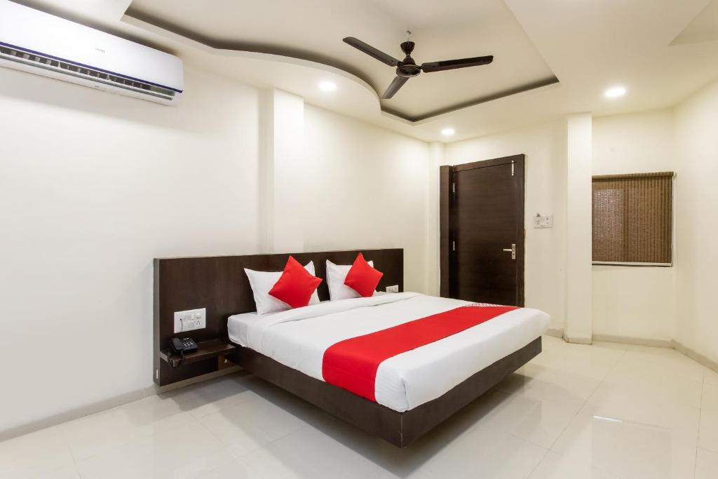 Hotel O Aditya Regency, Bhopal (updated prices 2026)