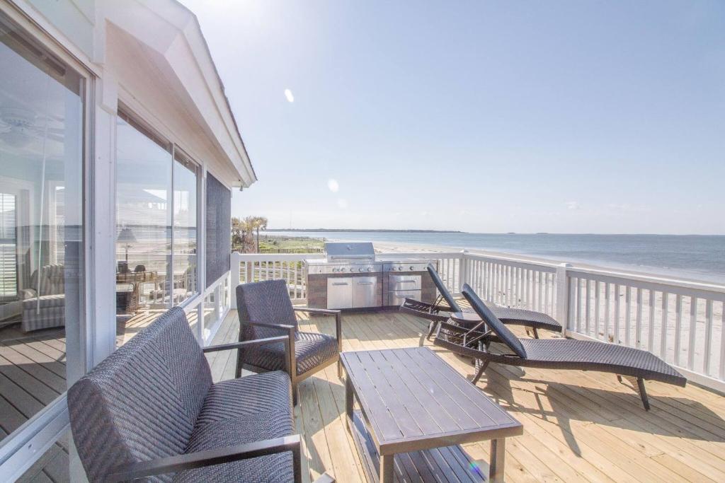 Harbor Point Ocean Front Beach Estate, Cedar Reef Villas (opdaterede ...