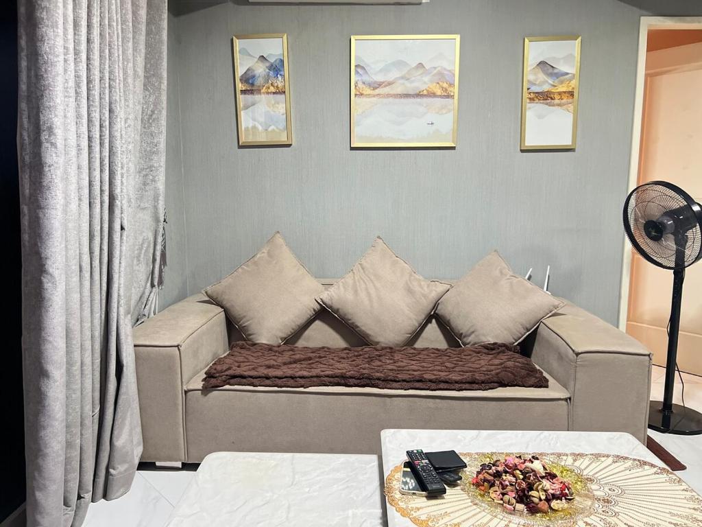 City View Staycation Monarch Parksuites near MOA, Manila (updated ...