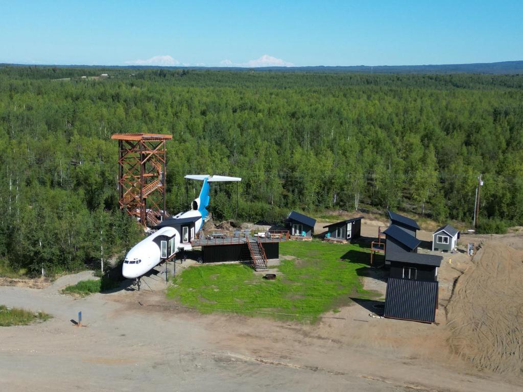 Pilot Lodge - Free Flight with Stay! Cabin on Private Airstrip, Houston ...