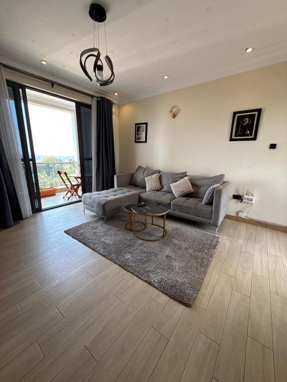 Summer Hideout, Kampala (harga dikemas kini 2025)
