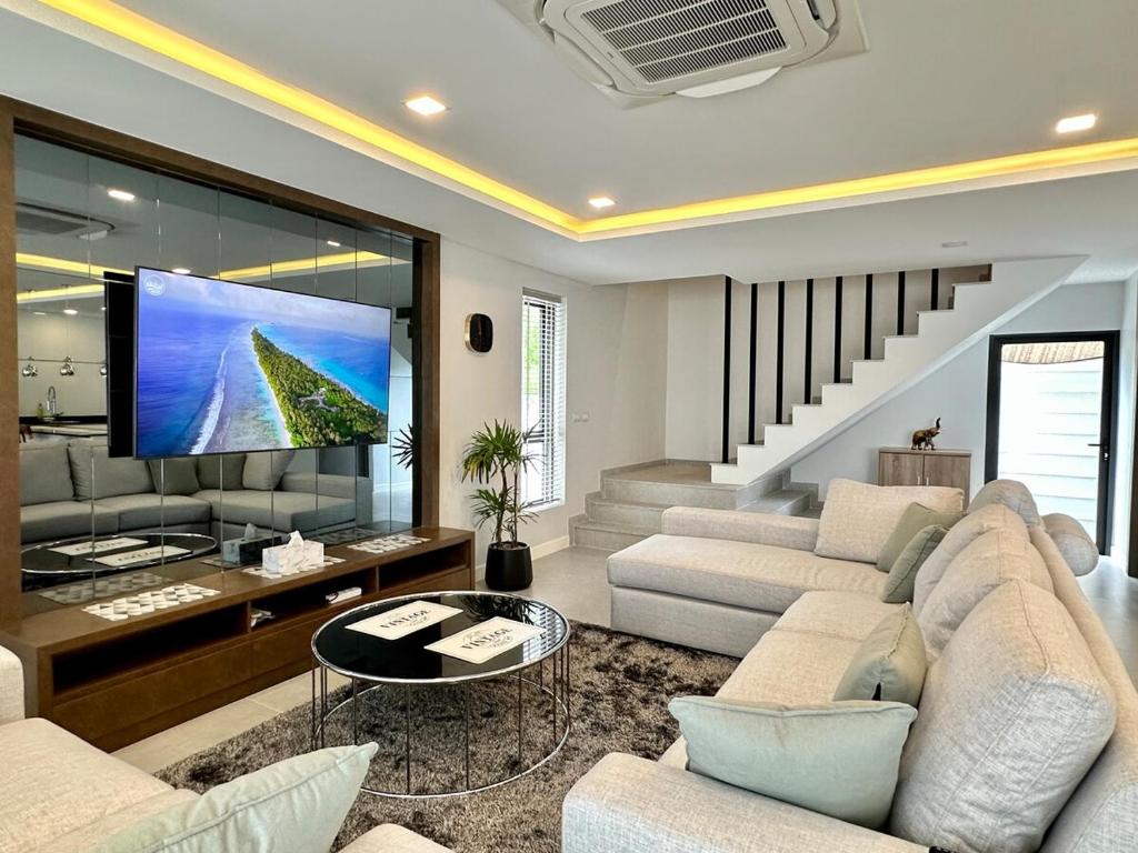 Modern & Zen Serenity Pool Villa Jomtien Pattaya, Jomtien Beach (vuoden ...