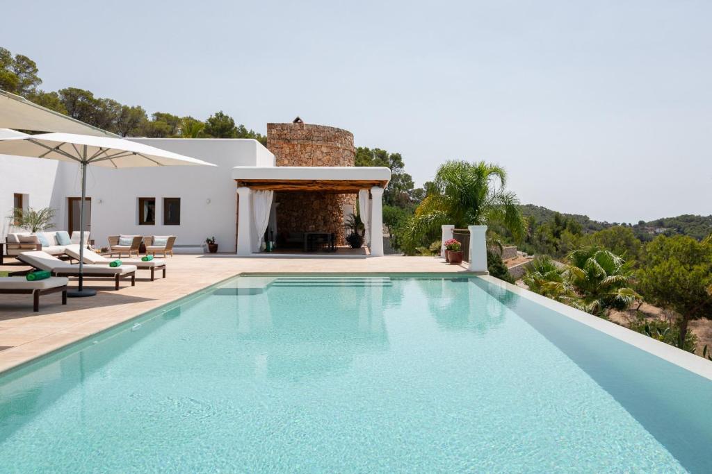 New! Villa Llosas de Dalt, Sant Carles de Peralta (aktualne ceny na rok ...