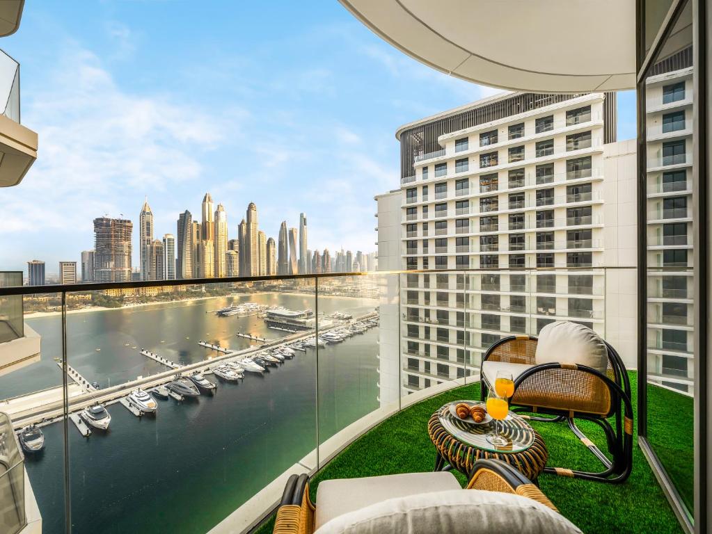 Cozy Marina View 2 Bedroom Pool and Private Beach, Dubái (precios actualizados 2025)