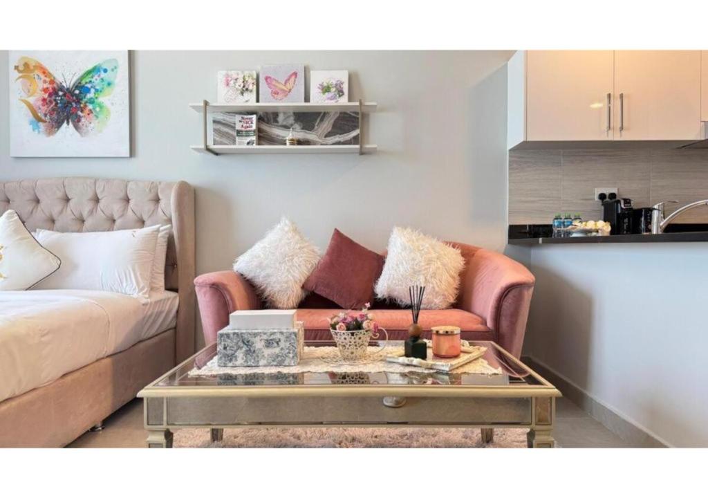 Luxe 1BR Escape -Soho Saadiyat Living, Abu Dhabi (updated prices 2026)