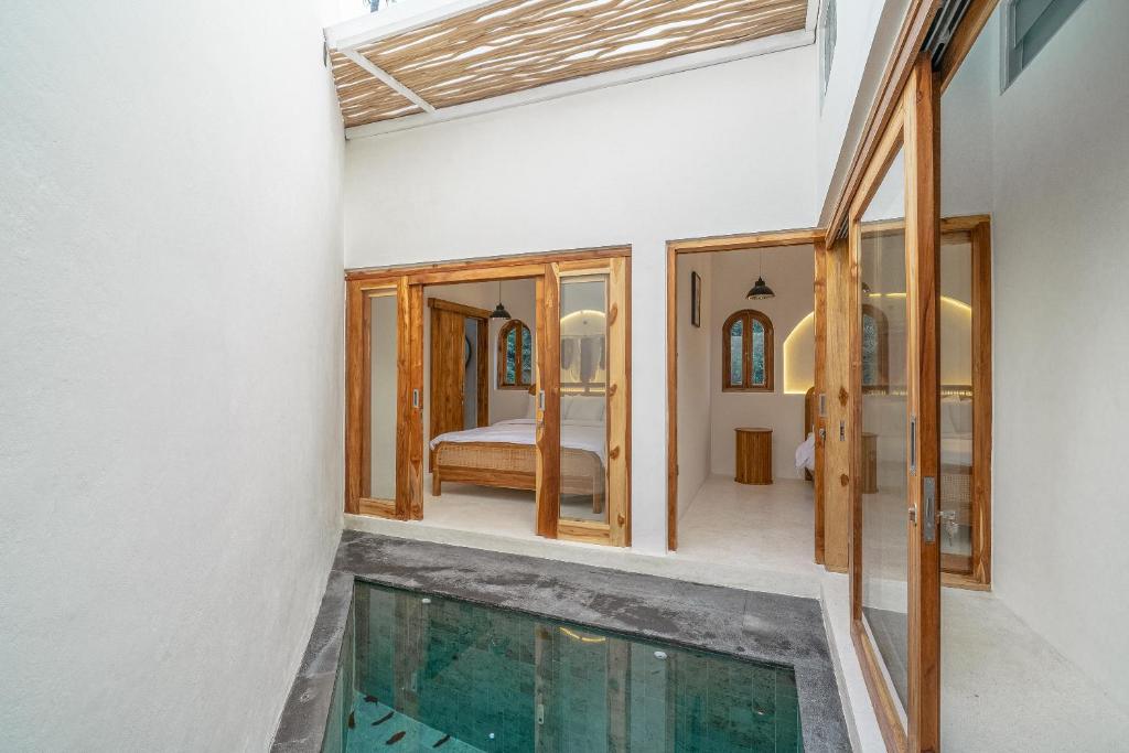 Casa Solera - Stylish Retreat 2 Bedrooms Villa in Babakan, Tumbak Bayuh ...
