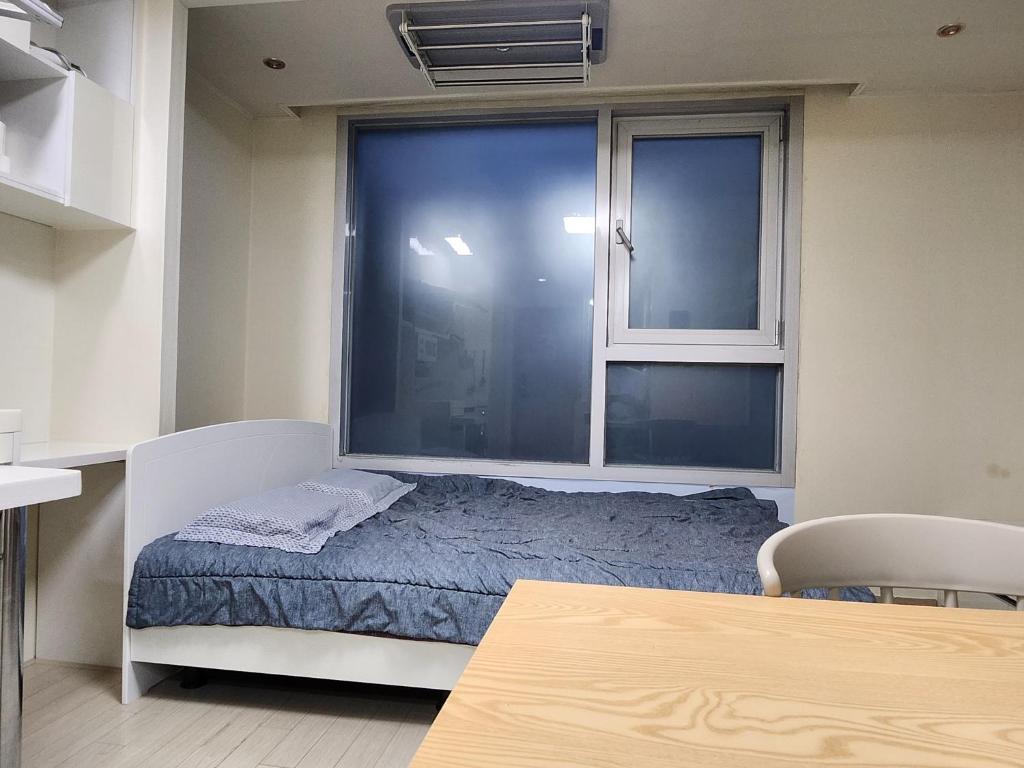 GH Sindaebang Station, Samgong (updated prices 2025)