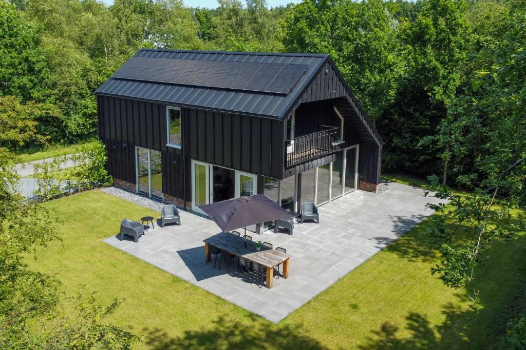 The Black Barn House, Noordwolde (updated prices 2025)