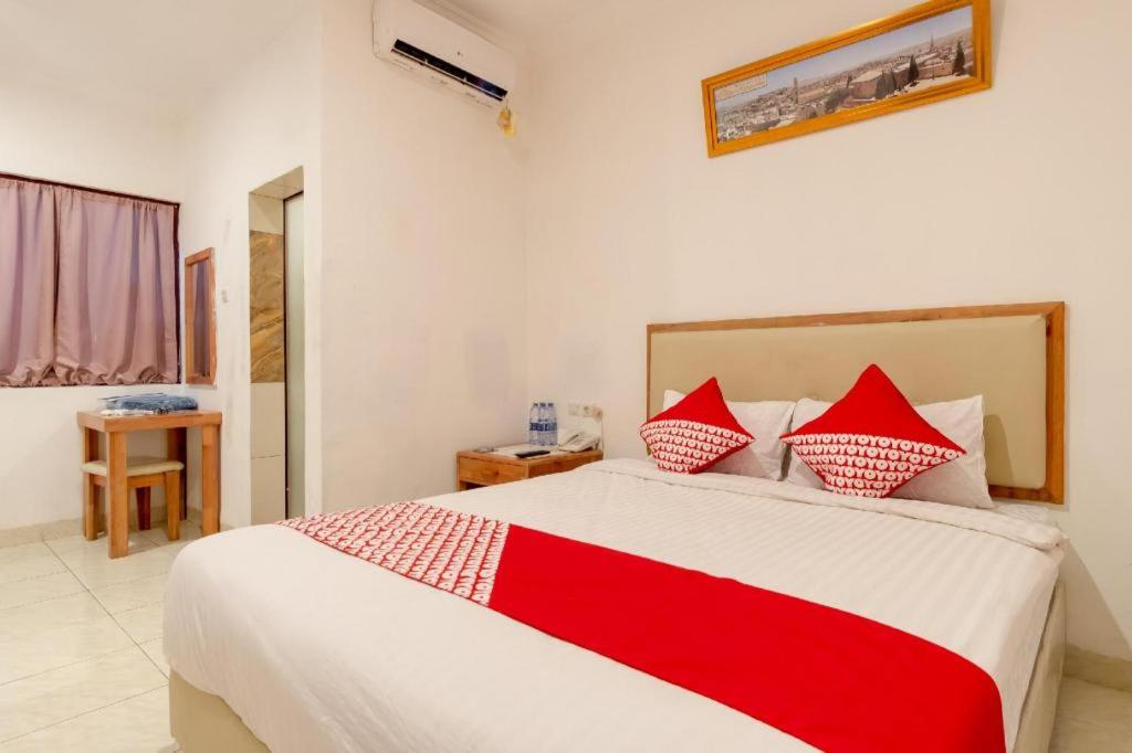 OYO 2410 Intan Hotel, Sembaikan (updated prices 2026)