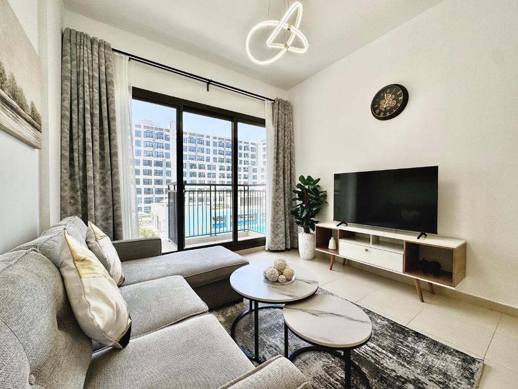 Elegant and Cozy 1 Bedroom UNA Town square, Dubai (opdaterede priser ...