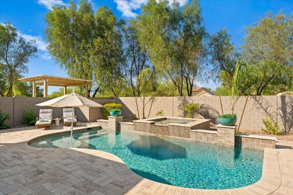 Casa Solana: Poolside Luxury, San Tan Valley (updated prices 2026)