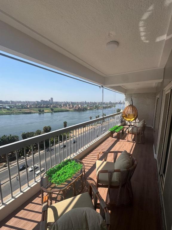 4 bedrooms apt direct Nile View, Cairo (updated prices 2026)