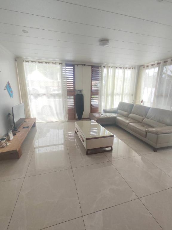 Alice 3-bedroom luxury apartment, Nadi (updated prices 2025)