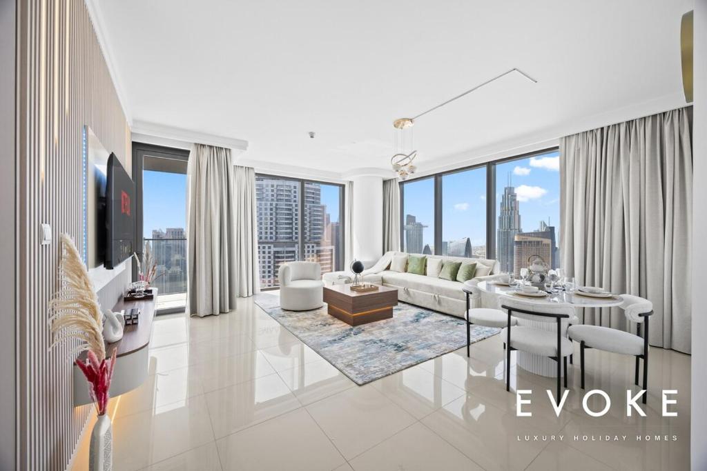 Luxury 2BR by Evoke Burj & fountain View w Sofa bed & Balcony, Dubai ...