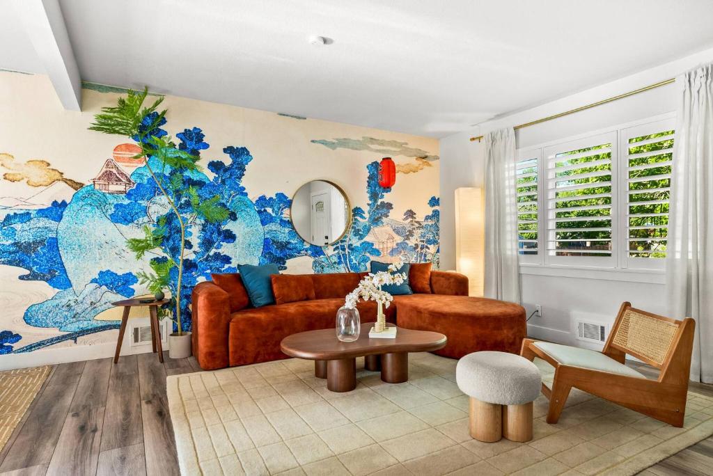 5BD Japanese-Themed w/ Hot Tub, Movie Room & Games, Arvada (opdaterede ...