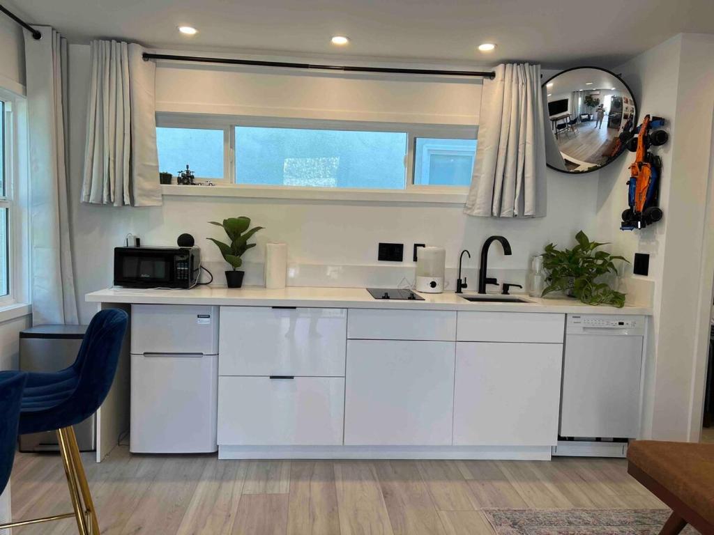 Cute Studio with AC and Backyard, Los Angeles (vuoden 2025 päivitetyt ...