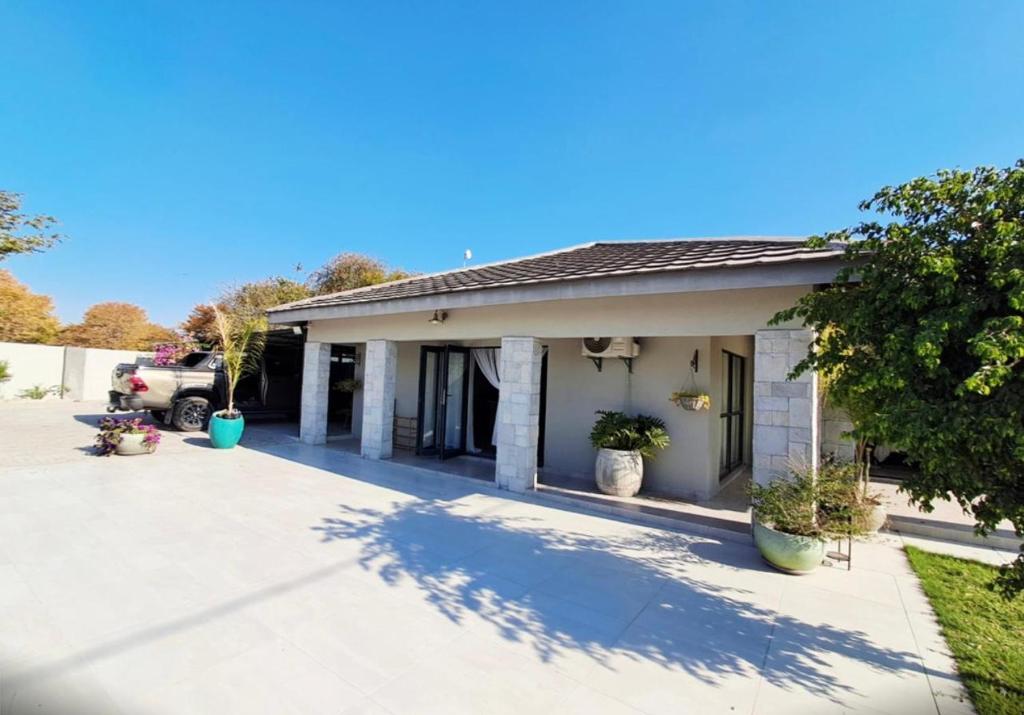 Luna Holiday Home, Maun (precios actualizados 2025)