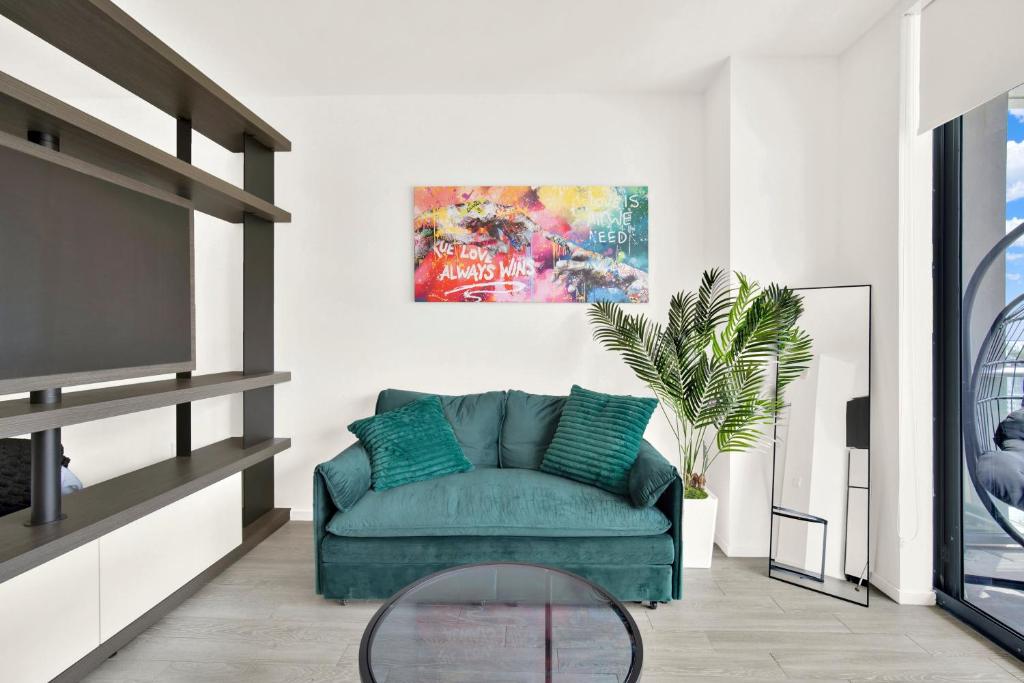 Elegant studio in the heart of downtown Miami, Miami (precios ...