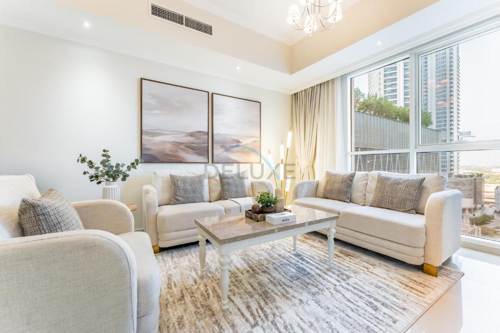 Walking distance to Dubai Mall and Burj Khalifa, Easy access to Dubai ...