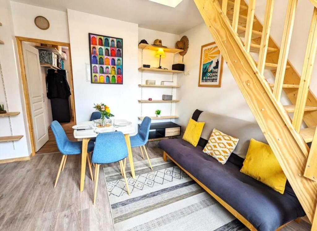 T2 bis moderne avec mezzanine calme hyper centre, Le Mans (updated ...