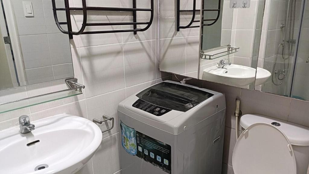 Basic one-bedroom condo at Sea Residences, Manila (updated prices 2025)