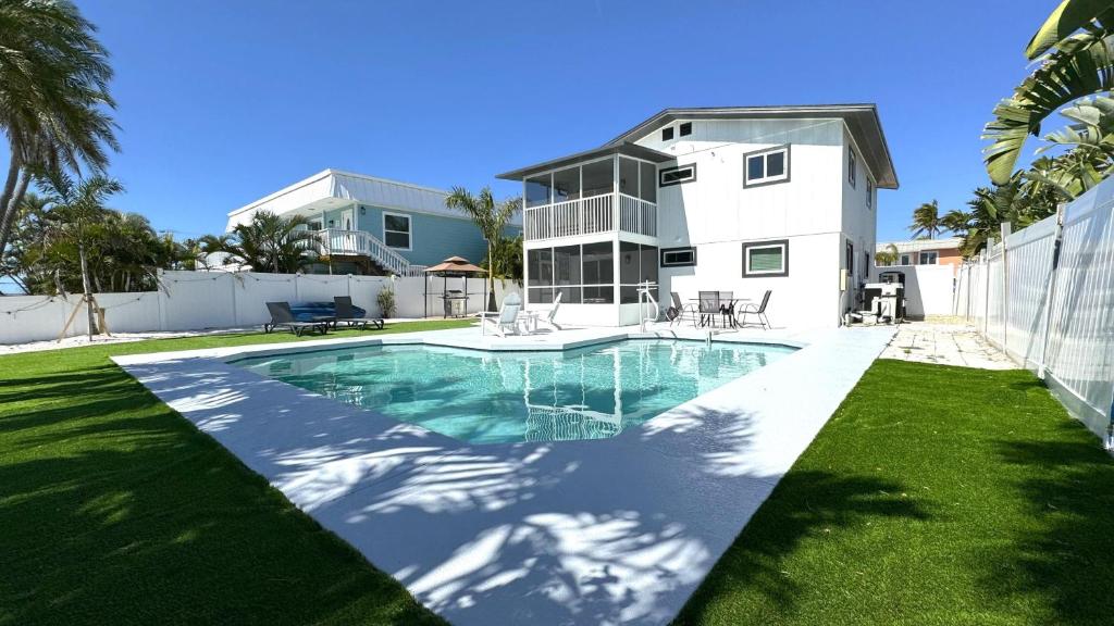 120 Bahia Complex, Fort Myers Beach (posodobljene cene za leto 2026)