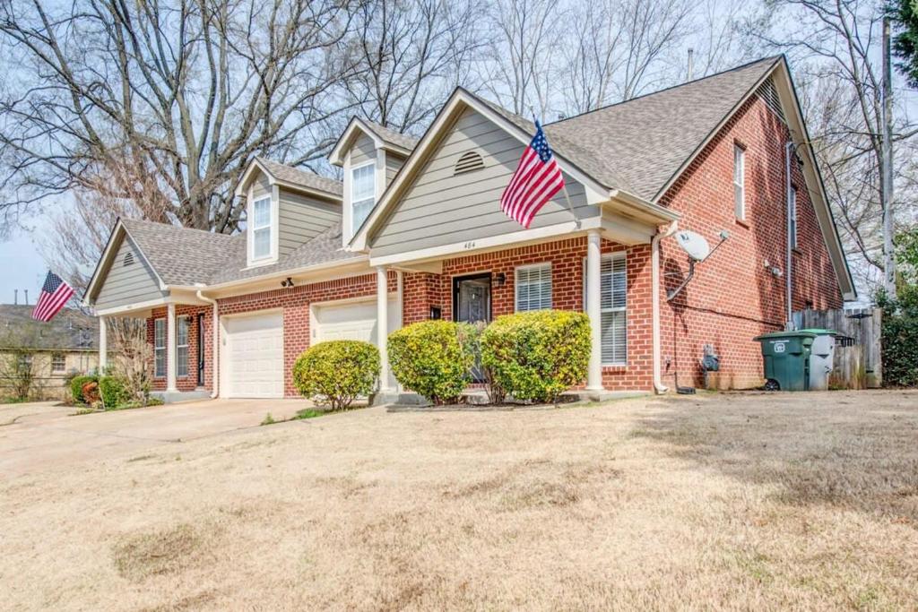 High Point House Huit Retreat 4, Memphis (updated prices 2025)