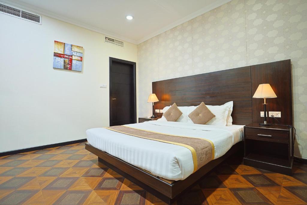 Amber Tower, Al Ghurayfah (updated prices 2026)