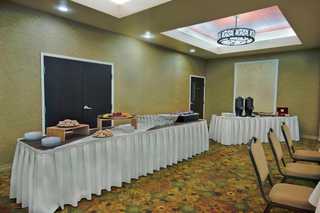 Oxford Suites Boise, Boise (updated prices 2025)