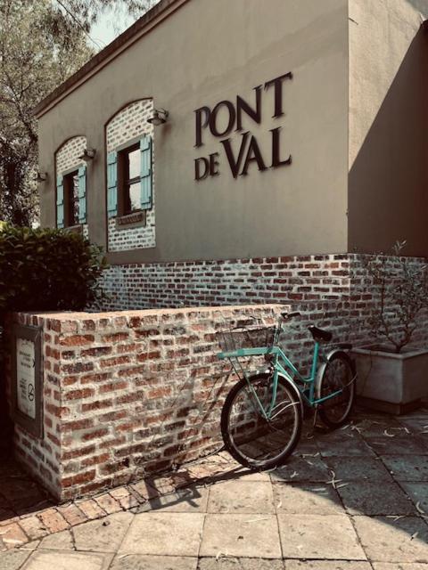 Pont de Val Studio Apartment, Parys (updated prices 2026)
