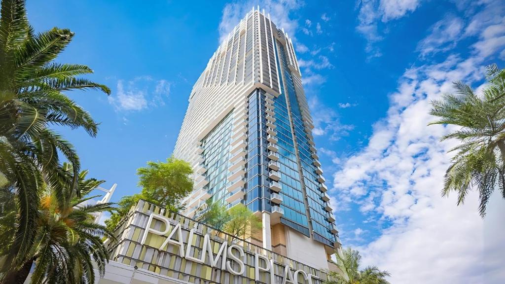 StripSuite Palms Place BALCONY Hotel,Resort & Casino, Las Vegas ...