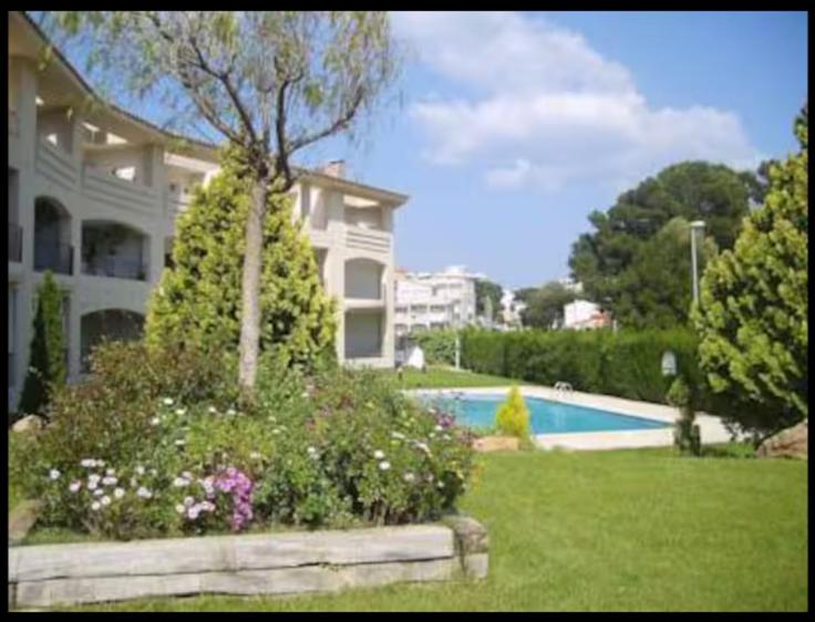 Clota Petita C20, L'Escala (preços atualizados 2025)