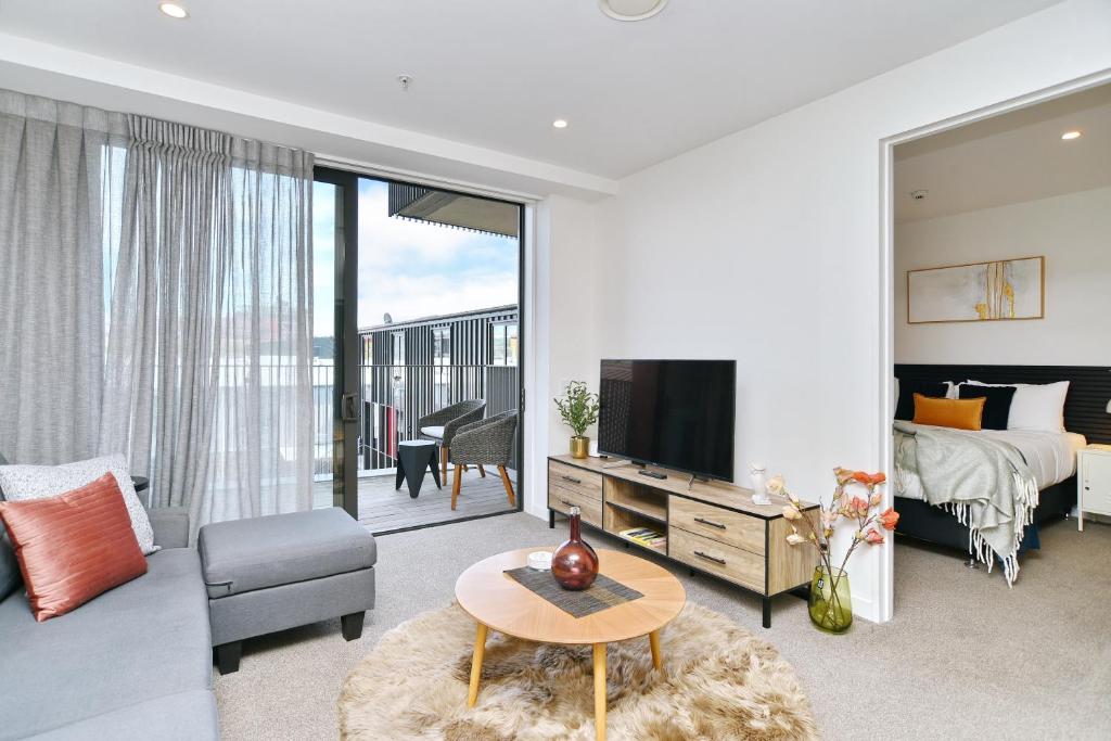 Accessible City Stay - Opposite Stadium - Stadium Central 205 ...