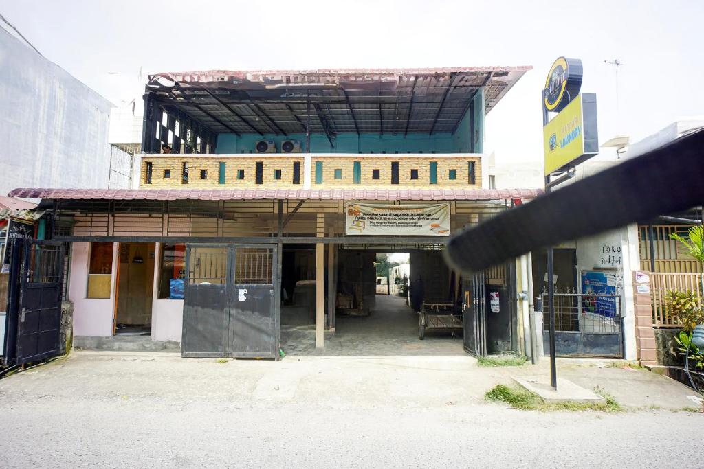 OYO 94768 Al-hamra Guest House, Medan (precios actualizados para 2026)