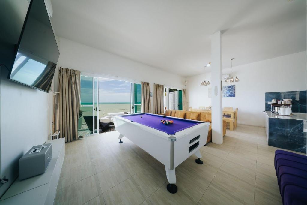 Phaladise Beach Villa at Phala Beach, Ban Chang, Ban Phala (opdaterede ...